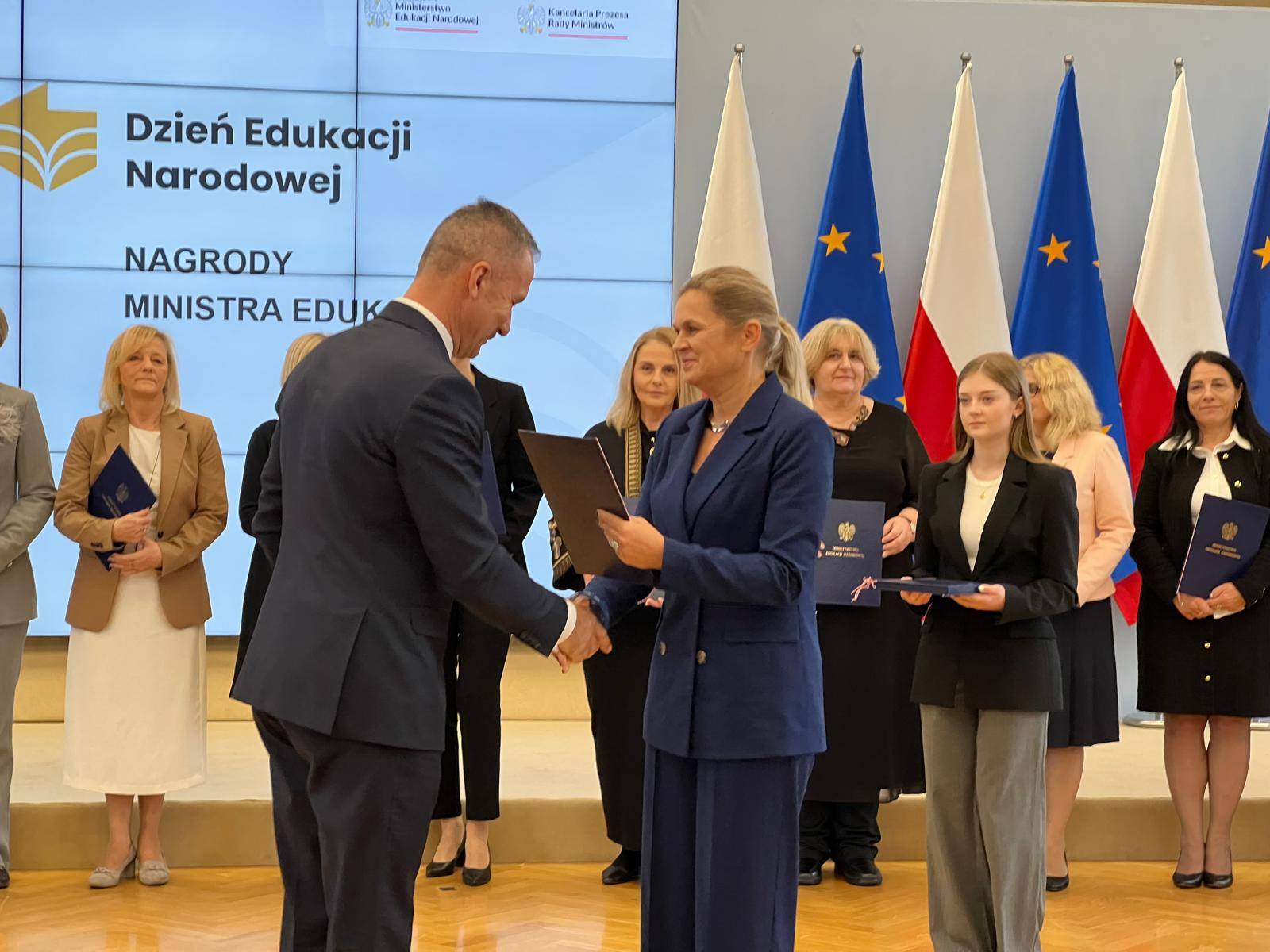 Świętujemy Dzień Edukacji Narodowej - Zespół Szkół Rolniczych